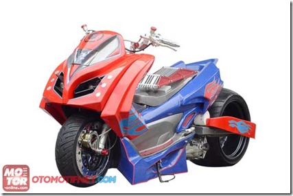 modifikasi honda PCX 125 model transformer, kelewat extreme | Pertamax7.net