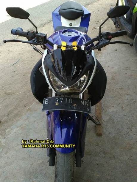 Modifikasi Yamaha R15 Jadi Telanjang Lampu Z250 Replika Bersayap Honda ...