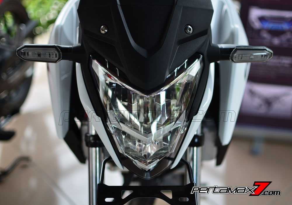 Headlamp LED All New Honda CB150R Streetfire di banderol Rp.730 ribu ...